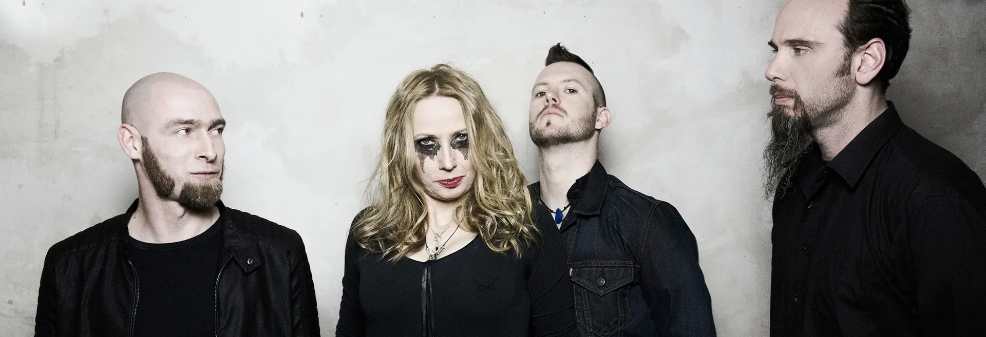 L’ultimo sigillo: HOLY MOSES – Invisible Queen